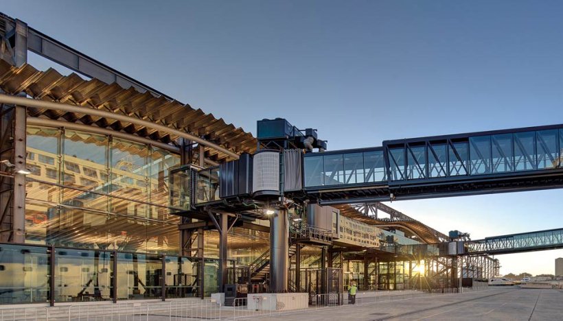 White Bay Cruise Terminal | BlueScope Steel Products for Australia